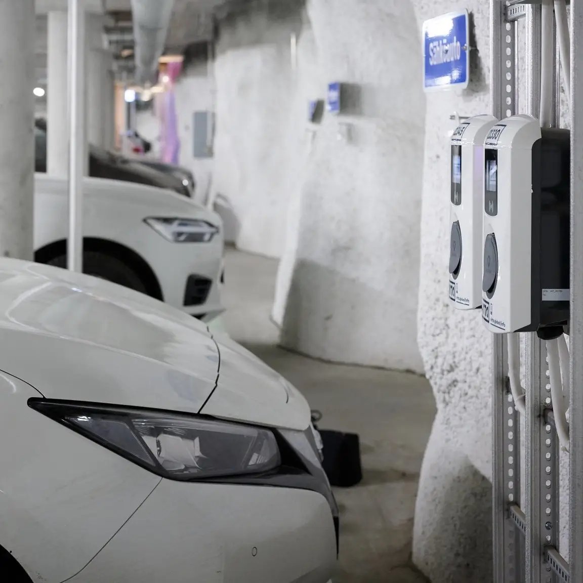 EV charging for parking operators | Virta